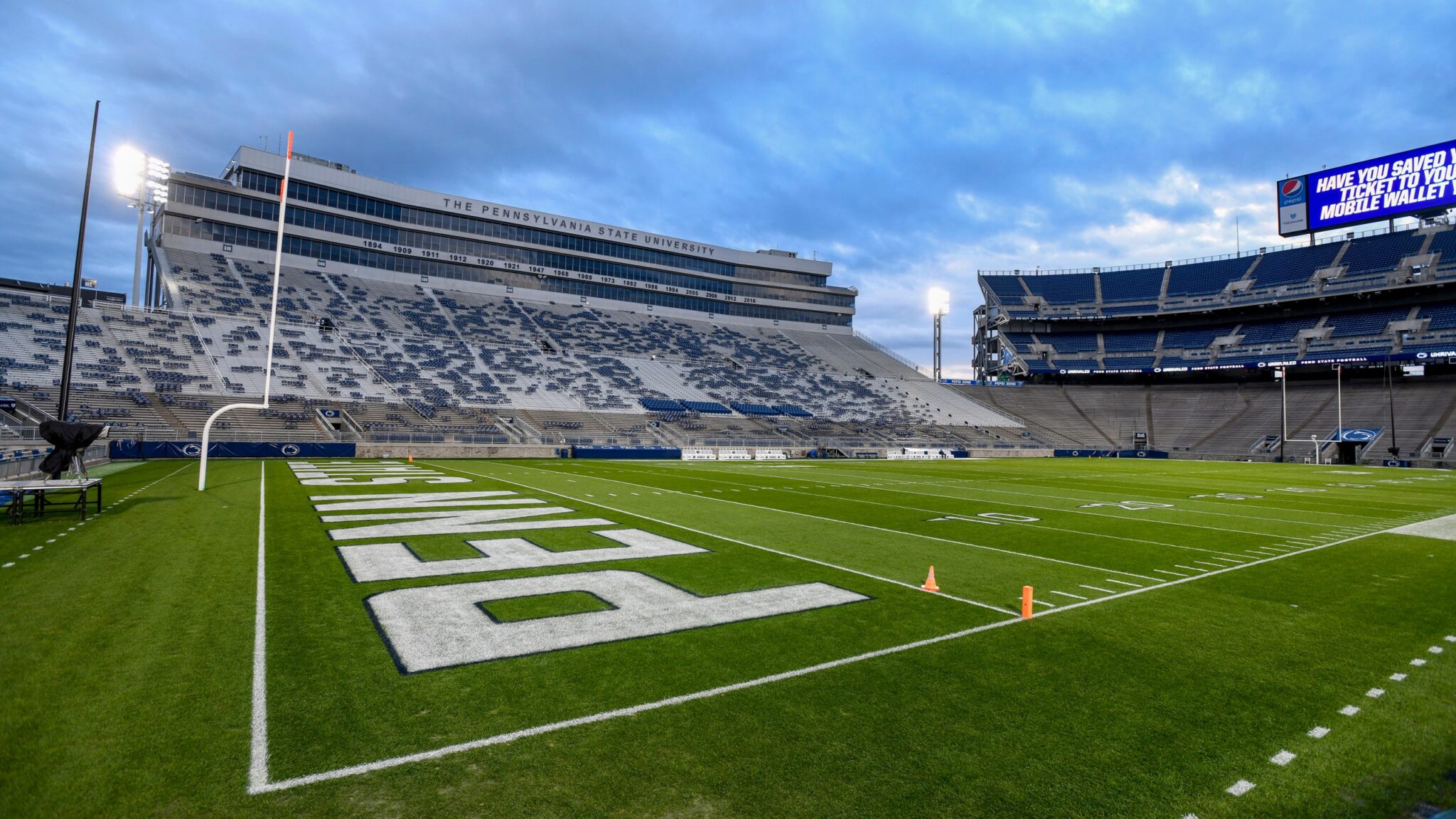 The Best Sports Stadiums For Tailgating And Pre-Game Celebrations ...