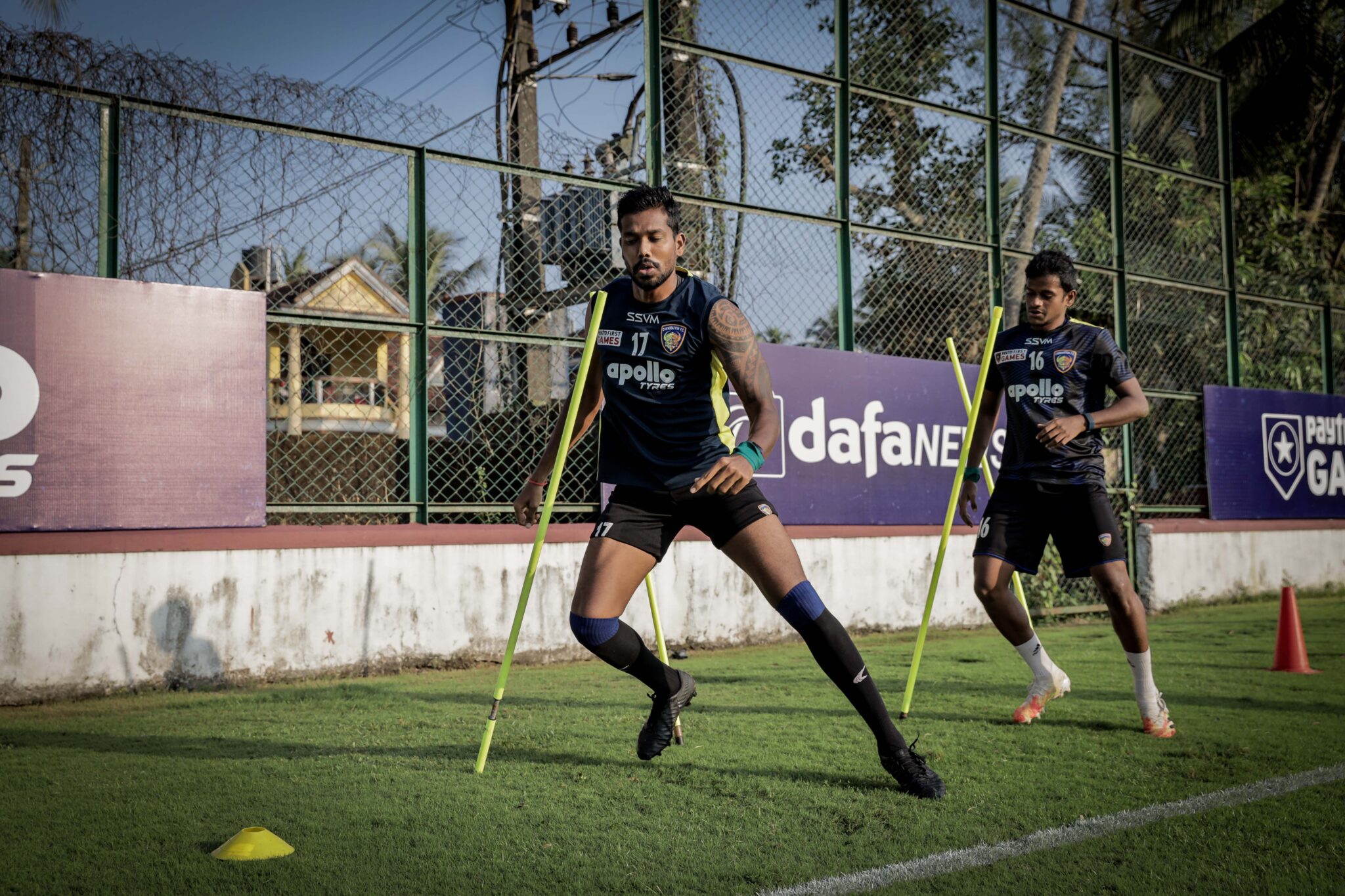 Soccer Training 101 - Tips, Techniques, and Tactics - iSportsWeb