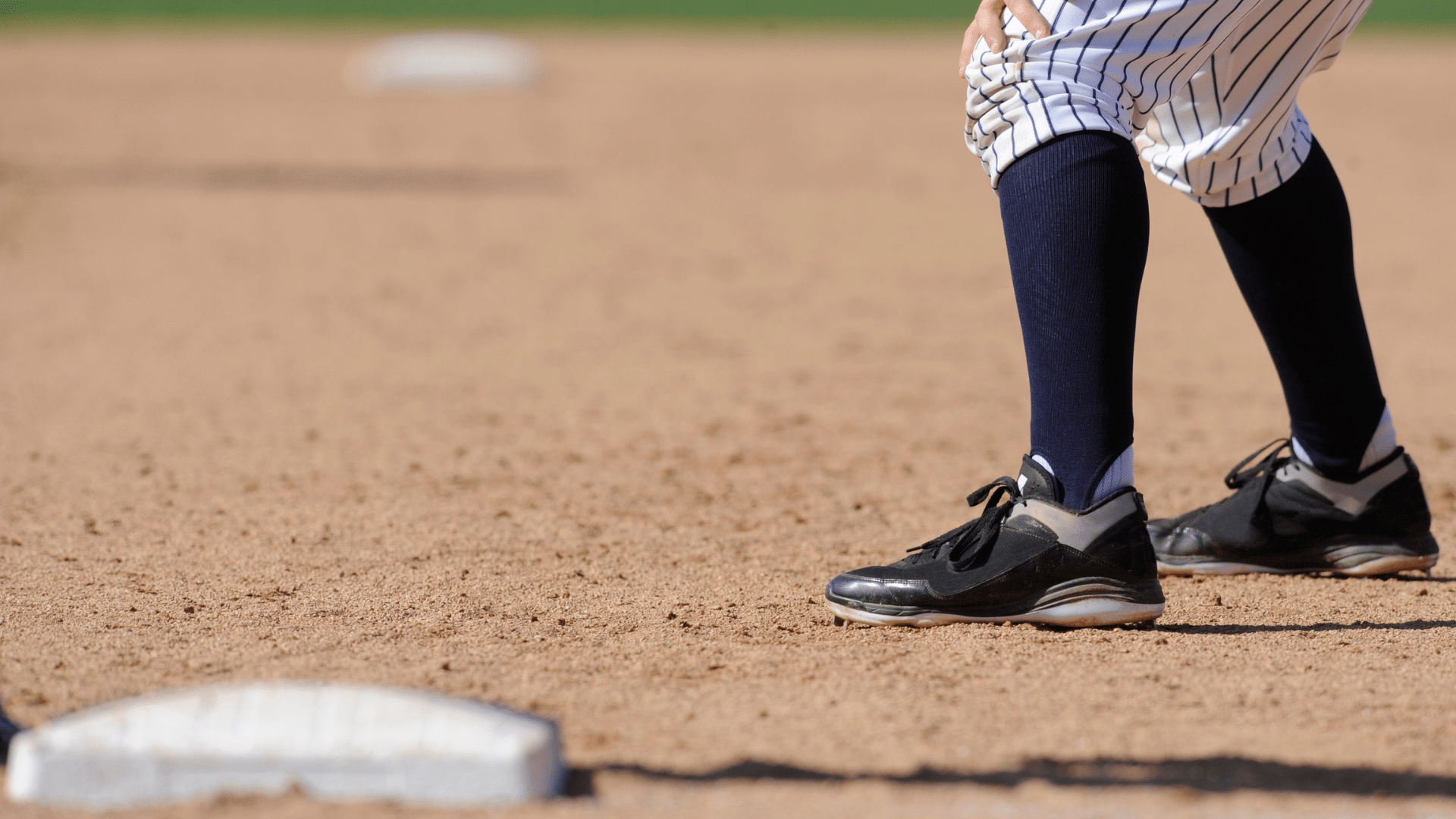 How Do Baseball Cleats Help (Improve Your Gameplay) - iSportsWeb